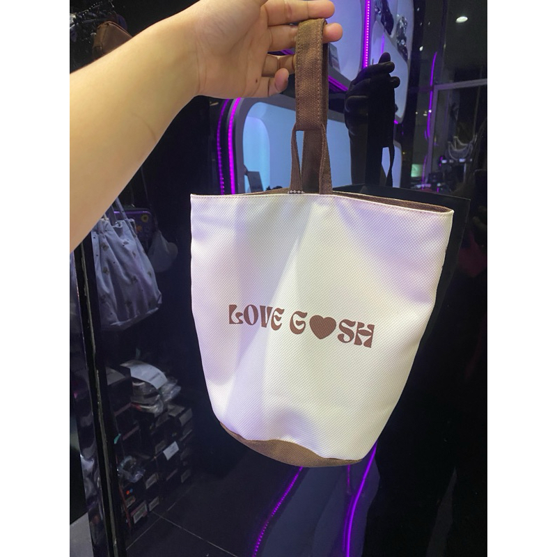 Jual tote bag gosh | Shopee Indonesia