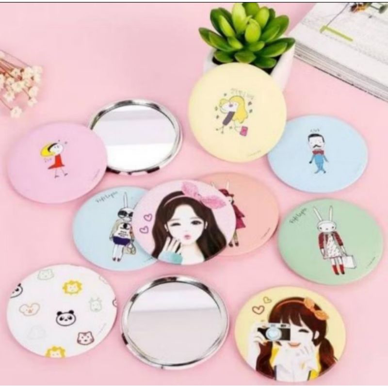 Jual Kaca bulat Cermin mini cermin travel motif karakter cermin make up ...