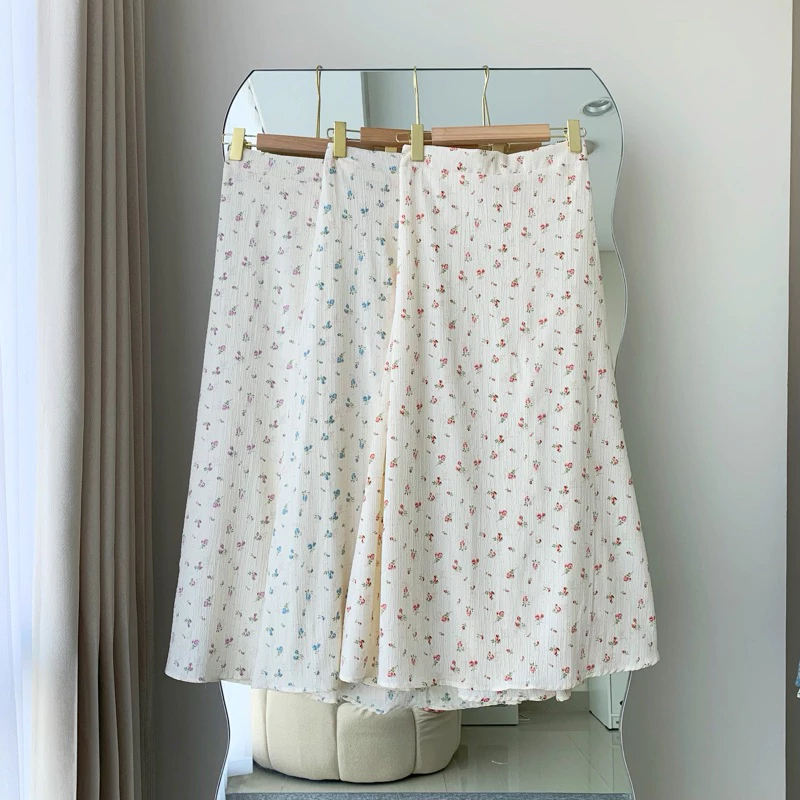 Jual FLORAL SKIRT - ROK MOTIF BUNGA - ROK GAYA BARU - ROK GAYA KOREA ...