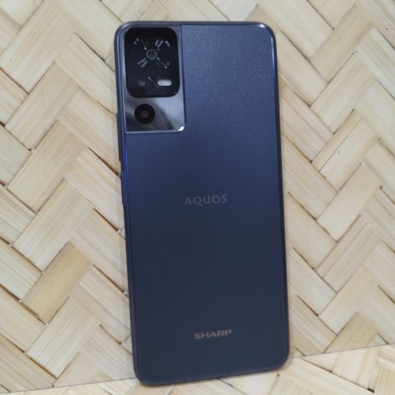 Jual SHARP AQUOS V7 PLUS 6/256GB Handphone second fullset batangan ...