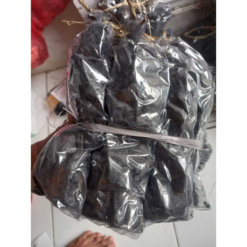 Jual arang kayu bakar 1 ikat isi 10 pcs murah / arang areng kayu 1 kg untuk sate,rumah tangga ...