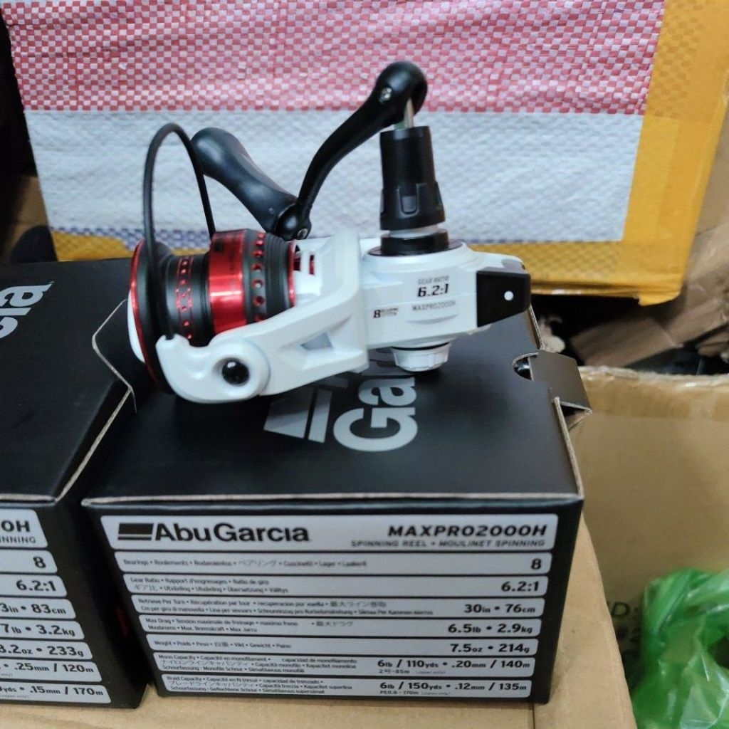 Jual reel pancing abu garcia max pro sp 2000 2500 3000 putih susu power ...