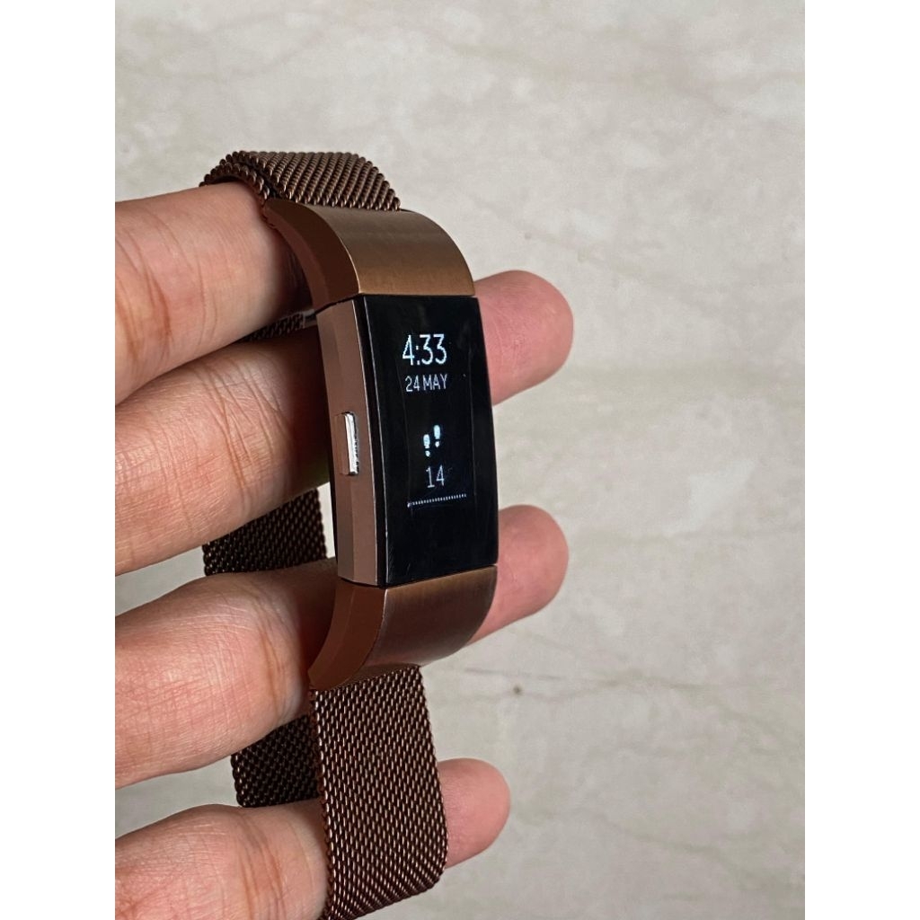 Jual fitbit charge 2,normal unit only ( tanpa charger ) | Shopee Indonesia
