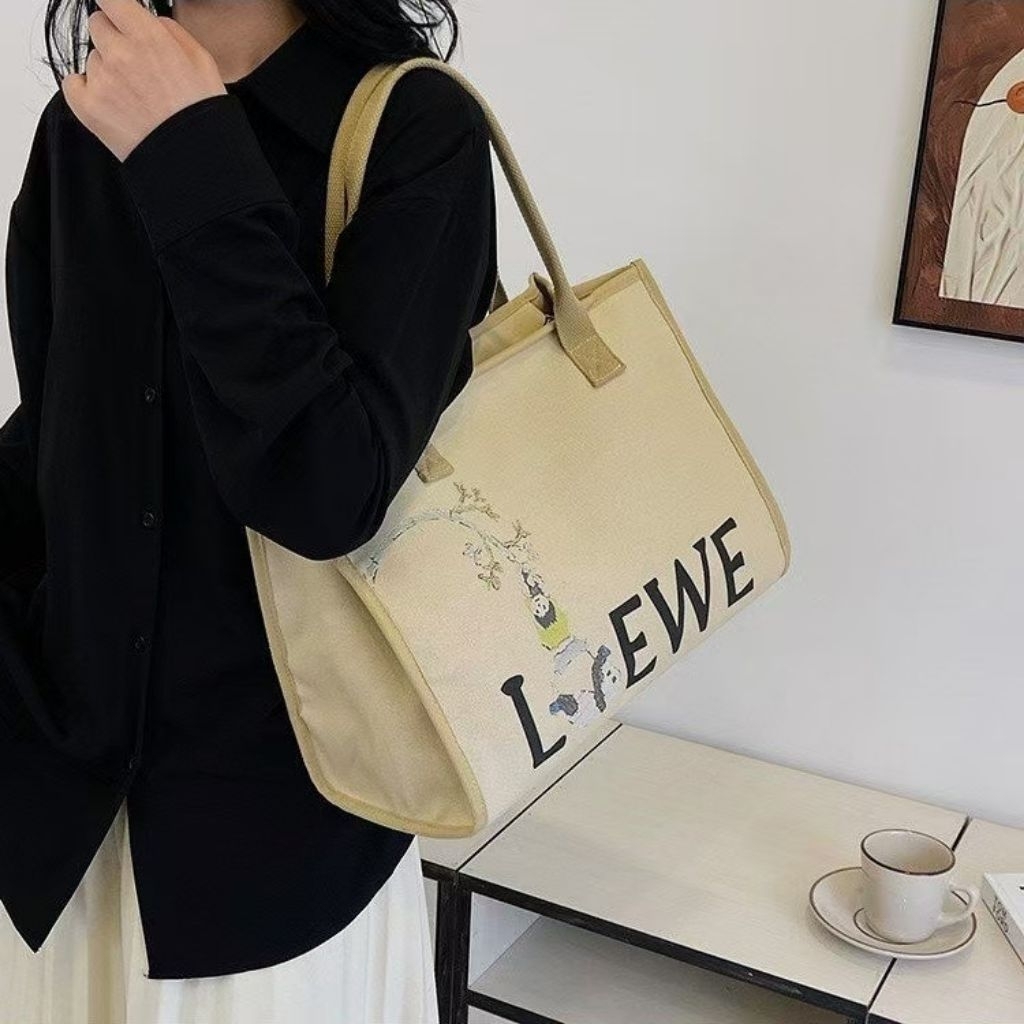 Jual Tote Bag Lowe Ukuran Sedang | Shopee Indonesia