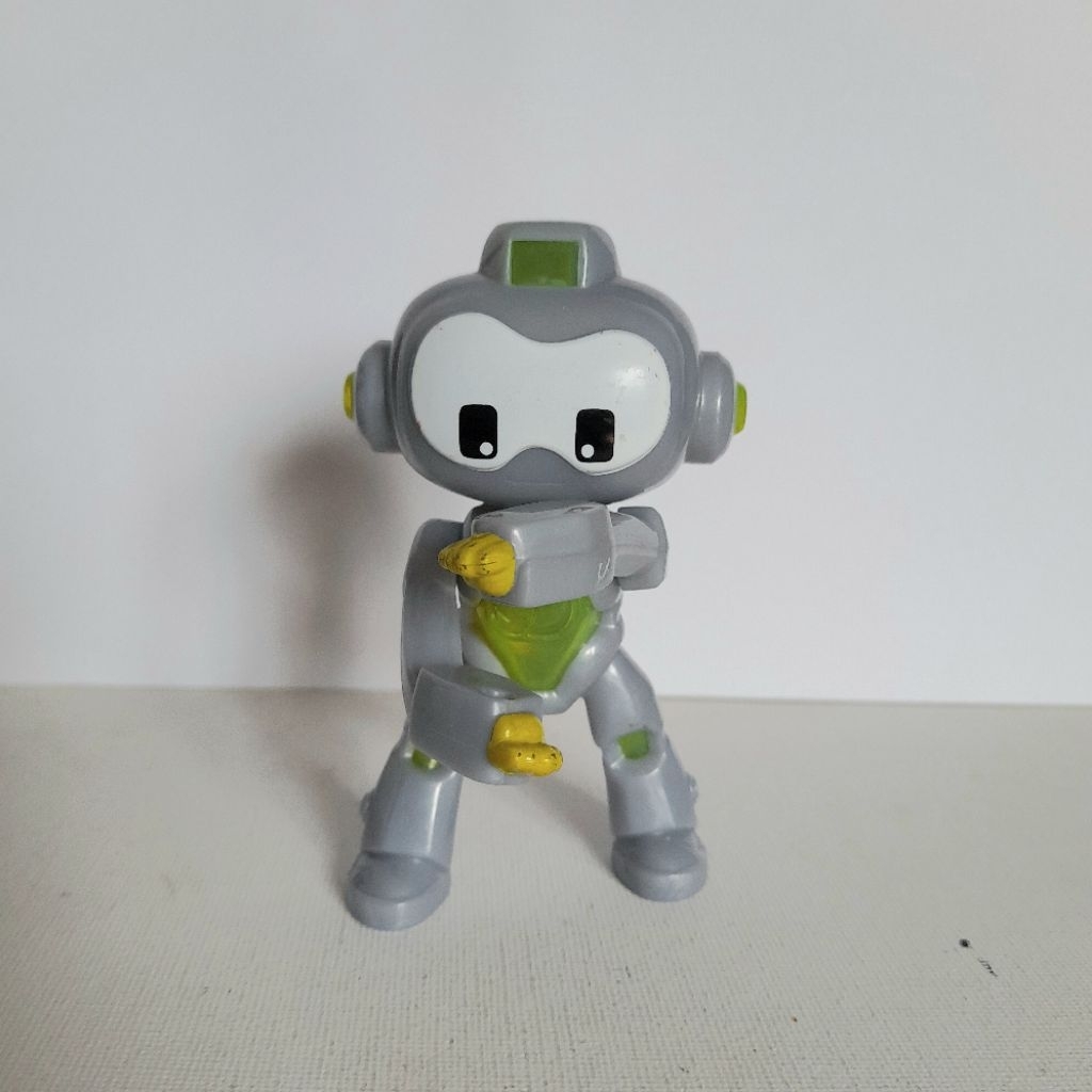 Jual Mainan Happy Meal Karakter Robot Discovery Mindblown Second ...