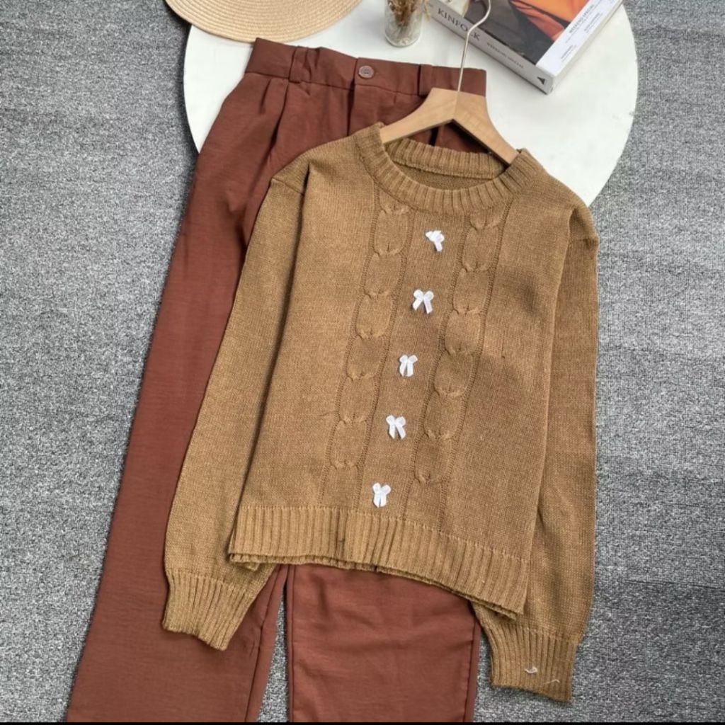 Jual ARAGON LISSAS Blouse Rajut Cable Crop Oversize Sweater Wanita ...