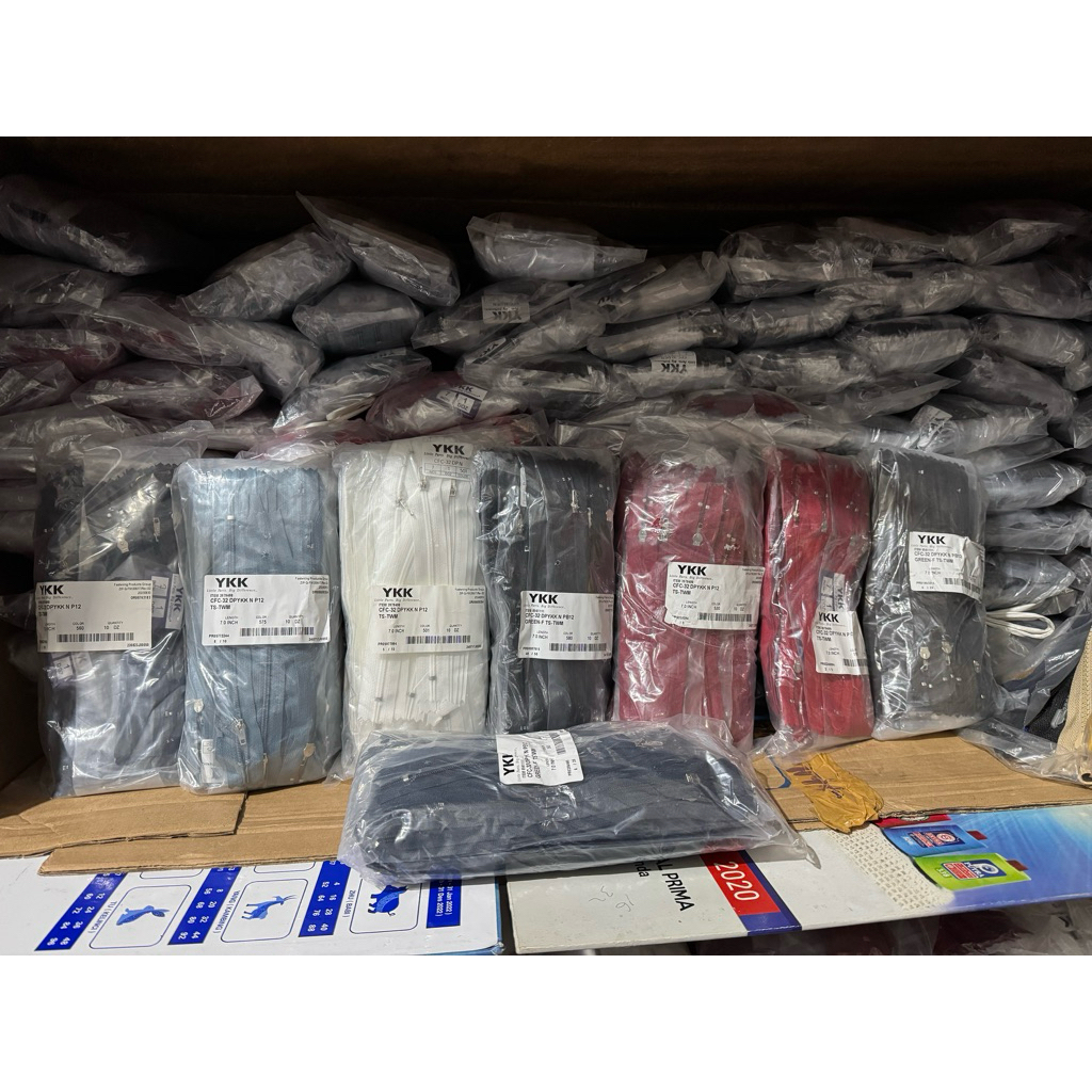 Jual Resleting YKK CFC 32 17,5cm /7inch (12pcs) | Shopee Indonesia