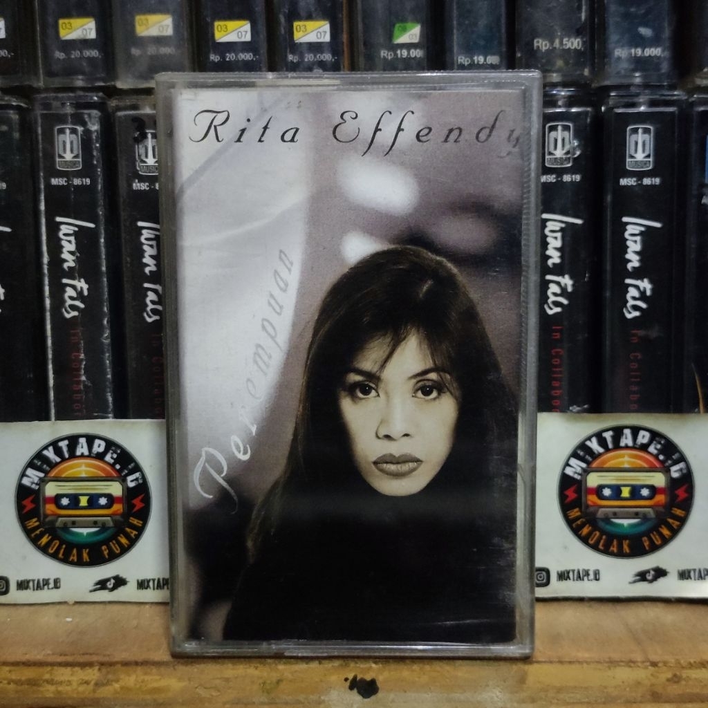 Jual Kaset Pita - Rita Effendi - Perempuan - Radio Tape - Kaset - Radio - Pemutar Kaset - Retro ...