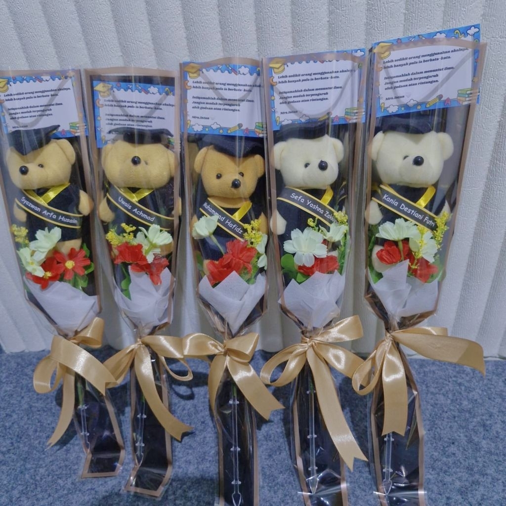 Jual Buket mini boneka wisuda teddy bear + bunga selempang nama kartu ...