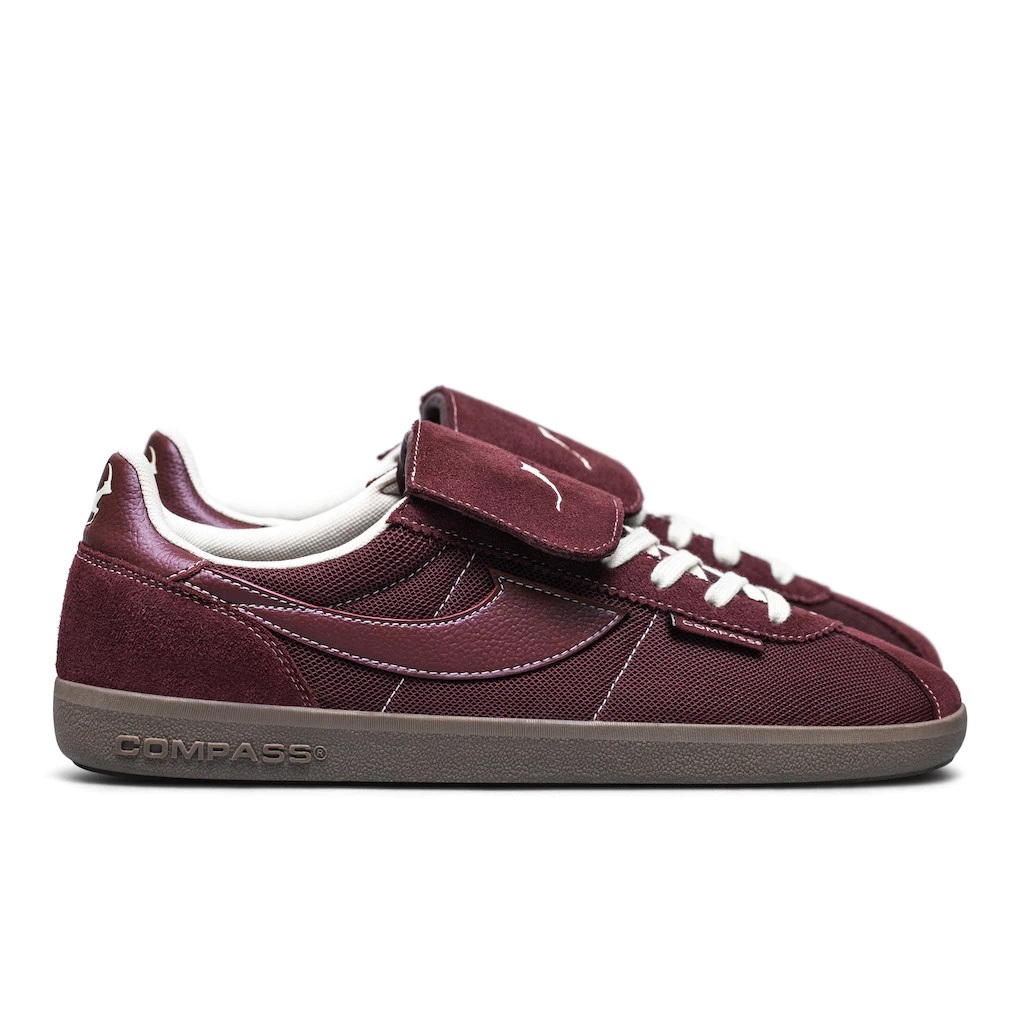 Jual Sepatu Compass Tribune Away Maroon | Shopee Indonesia