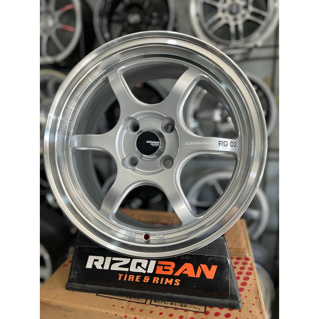 Jual velg advan RG d2 r15 silver lip polish lebar 6,5 et41 kondisi baru | Shopee Indonesia