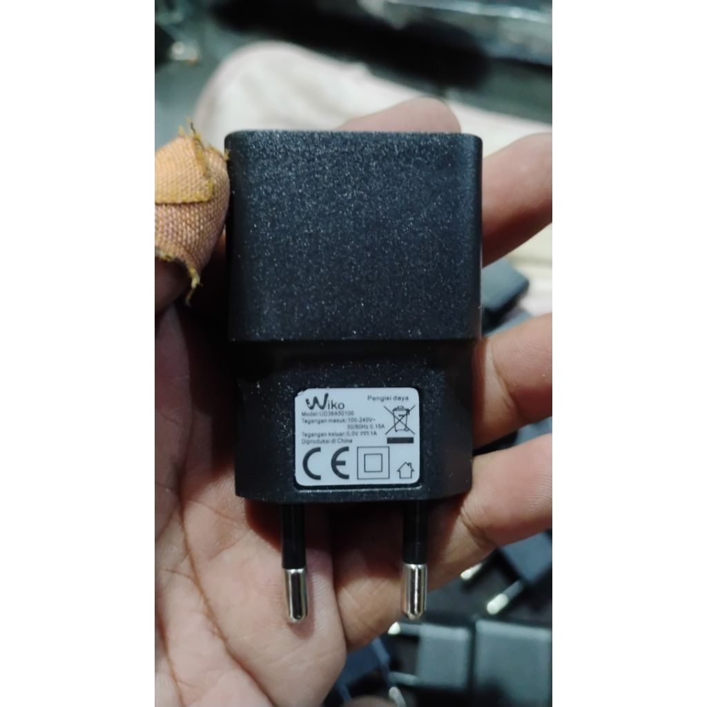 Jual ADAPTOR USB 5V 1A HITAM OBRAL COPOTAN HP ORIGINAL WIKO | Shopee Indonesia