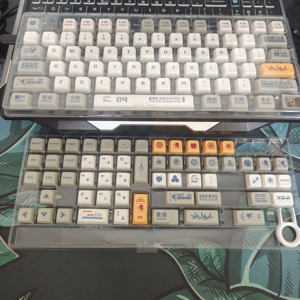 Jual Keycaps PBT Dye Sub XDA Profile EVA 04 Grey Yellow | Shopee Indonesia