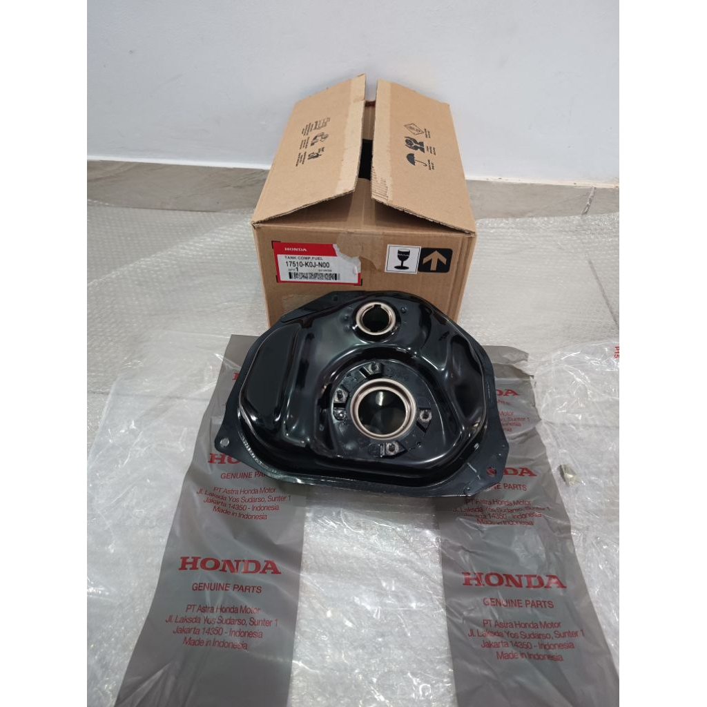 Jual Tangki Honda Beat Deluxe Original Teng Tangki Bensin Beat led K1a ...