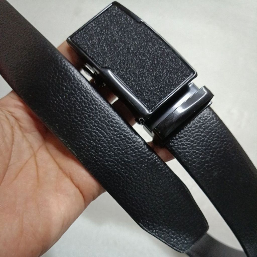 Jual Ikat Pinggang Kulit Pria Kantor Otomatis Tanpa Lubang || Sabuk ...