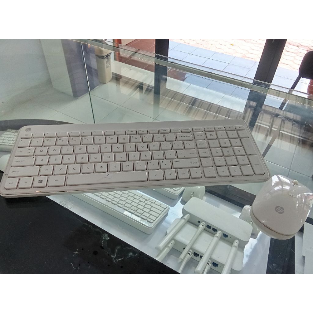 Jual Keyboard + Mouse HP KG-1450 White Wireless Connection Second Harga ...