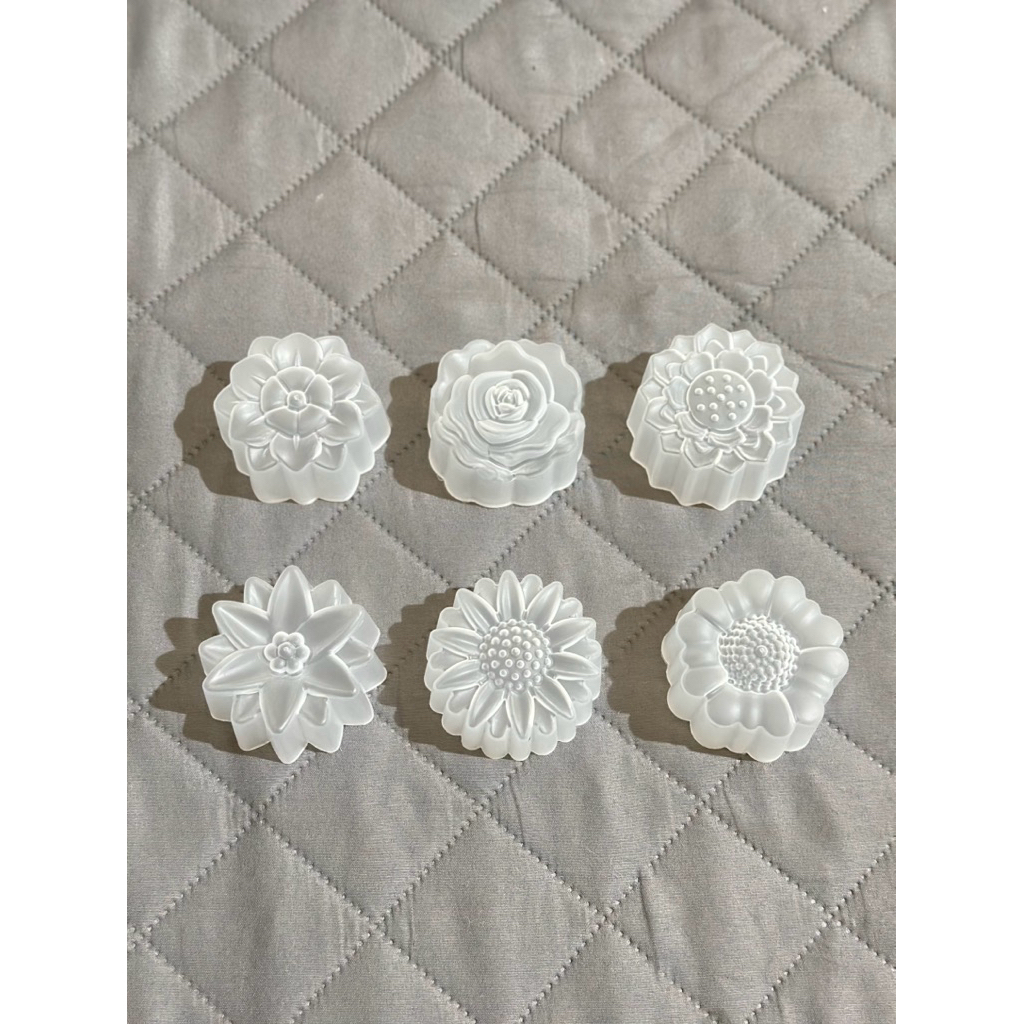 Jual ( isi 12 pcs ) Cetakan Puding Mini Motif Bunga Set 5,5cm Cetakan ...