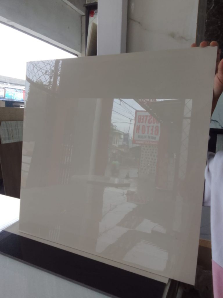 Jual Granit Lantai polish Cream polos 60x60 Cream ivory (CHAT ADMIN ...