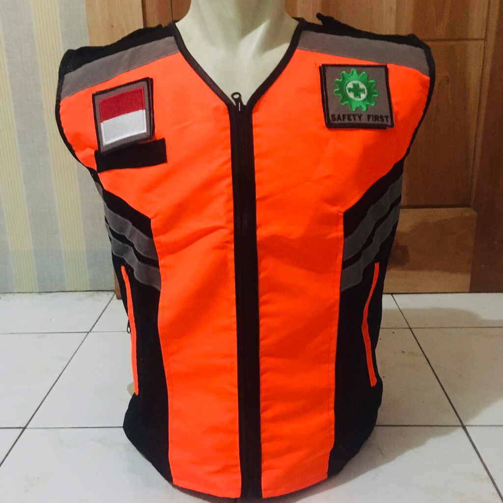 Jual Rompi Safety First proyek kerja industri Gratis Papan nama ...
