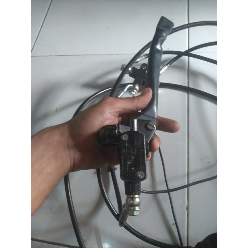 Jual Pengerem depan belakang motor semut tempu | Shopee Indonesia
