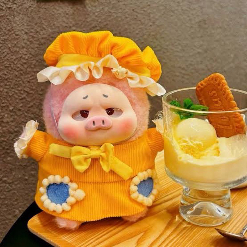 Jual Upset Pig Selected Plushie “The Nanny” NEW (BUKCARD) | Shopee ...