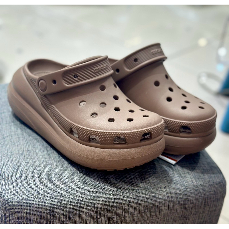 Jual CROCS Classic Crush Clog ORI 5,5cm [READY STOCK LATTE n HITAM ...
