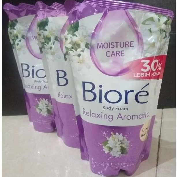 Jual BIORE SABUN MANDI CAIR 800ML REFILL | Shopee Indonesia