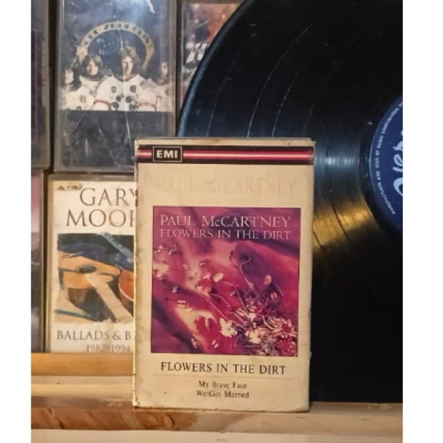 Jual Kaset Pita Lawas Paul McCartney - Kaset - Tape | Shopee Indonesia Jual Kaset Pita Lawas Paul McCartney - Kaset - Tape | Shopee Indonesia