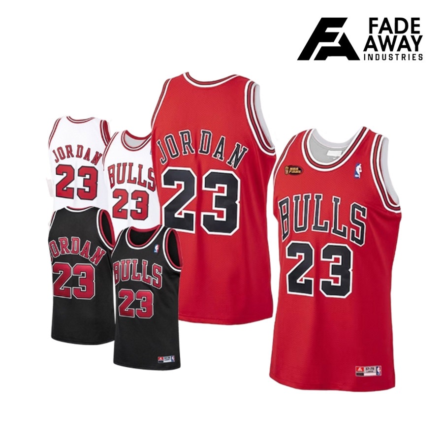 Jual JERSEY BASKET NBA JORDAN #23 BULLS MERAH PUTIH HITAM | Shopee ...