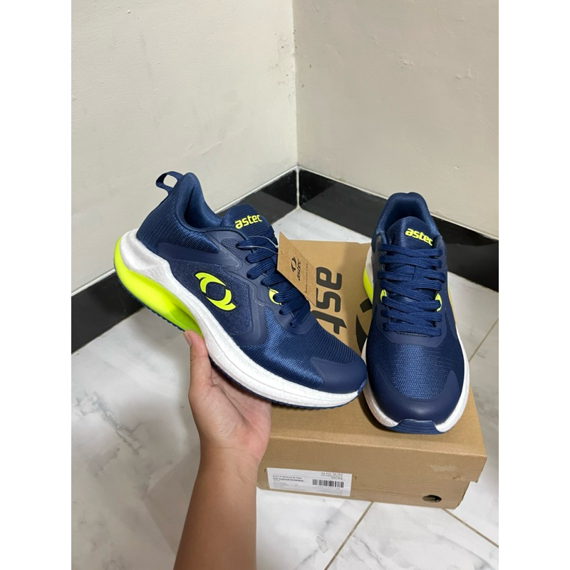 Jual Sepatu Astec Running men navy ukuran 39, 41, 43 sale 70% (ASC ...