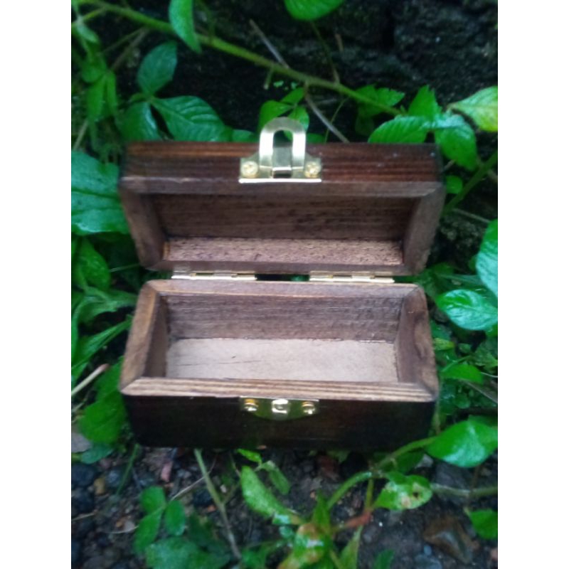 Jual box flashdisk/tempat penyimpanan/kotak kayu jati belanda | Shopee ...