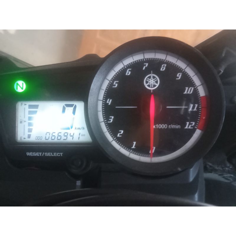 Jual Speedometer YAMAHA R15 V2 Old Original | Shopee Indonesia