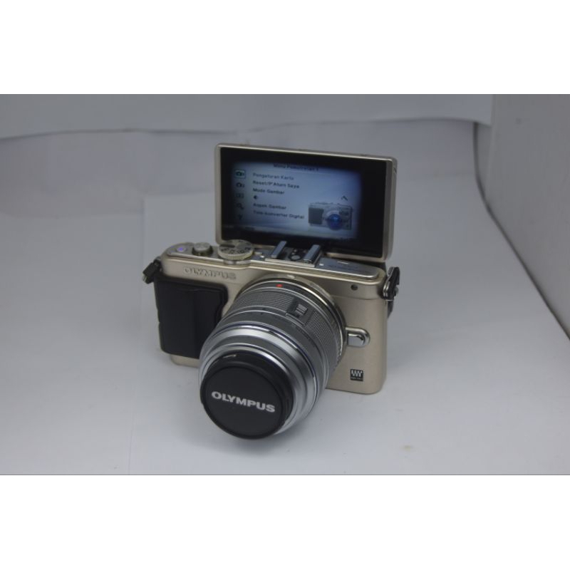 Jual Kamera Mirrorless Olympus EPL 6 16mp Touchscreen Layar Tilt ...