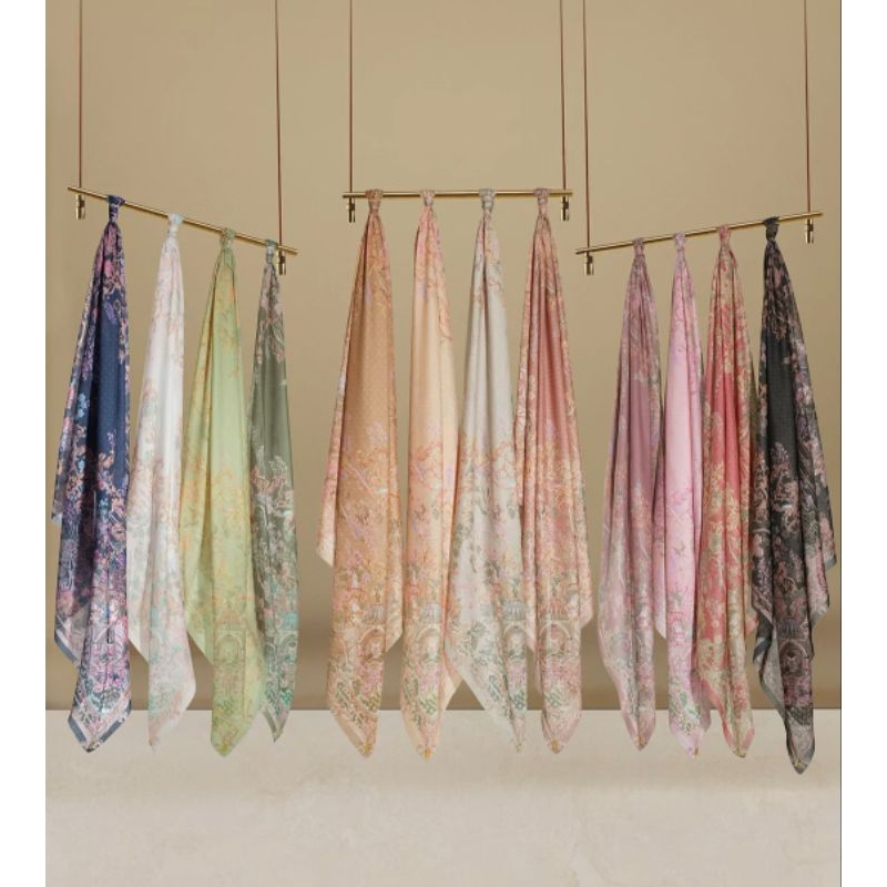 Jual Buttonscarves The Palace Series (NEW) | Shopee Indonesia