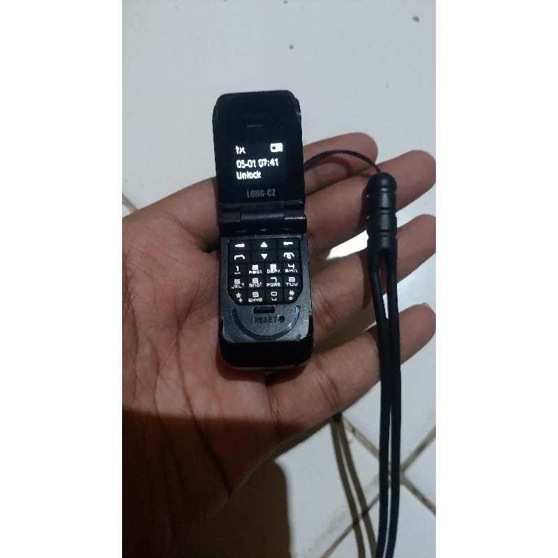 Jual Handphone Mini LONG CZ Second Normal | Shopee Indonesia
