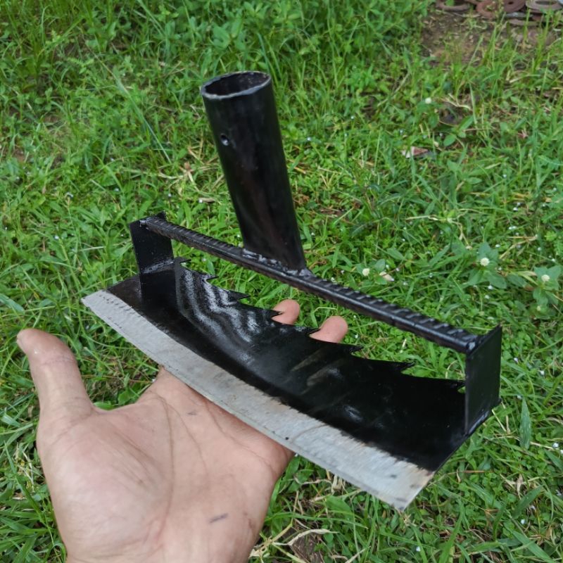 Jual cangkul gulma gergaji selendang asli cangkul kebun alat berkebun ...