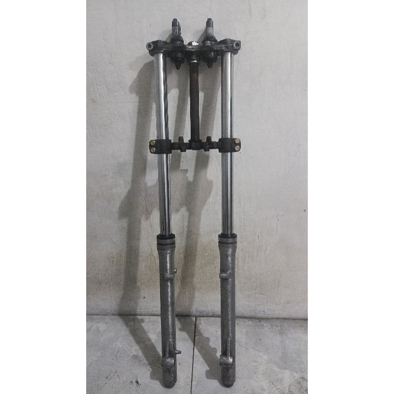 Jual shock depan trail viar pnp honda win/honda lainya | Shopee Indonesia
