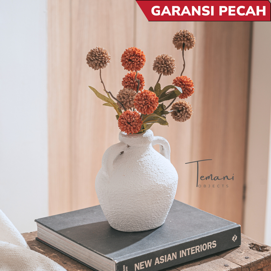 Jual Temani Objects - Bea Vase / Vase Bunga Putih Cantik/ Dekorasi ...