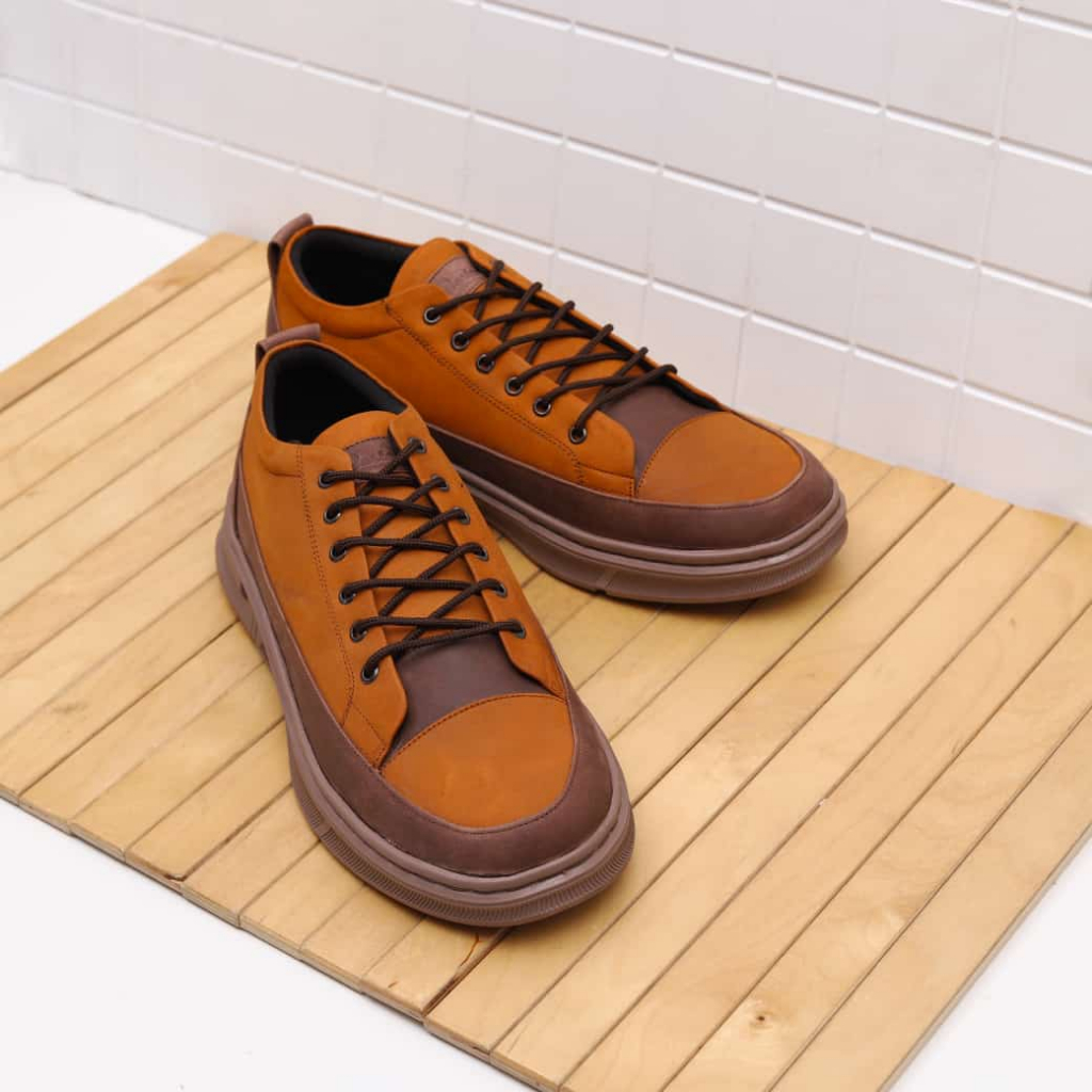 Jual sepatu sneakers kulit asli sepatu kulit crazy horse sepatu casual ...