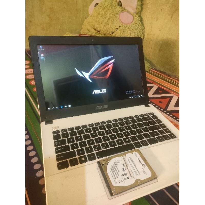 Jual LAPTOP ASUS RAM 4gb SSD 128gb ( bonus HDD 500gb ) | Shopee Indonesia