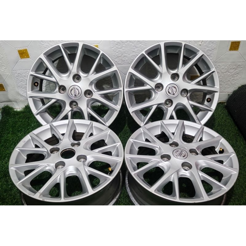 Jual velg original Livina HWS R15 Avanza,livina,Xenia,kijang,panther ...