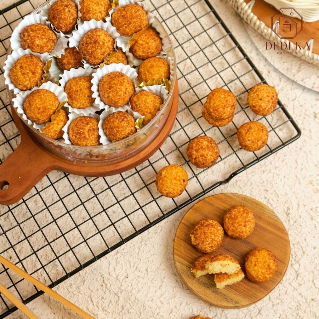 Jual Palm Cheese Cookies Premium Butter and Cheese Homemade / Palm ...