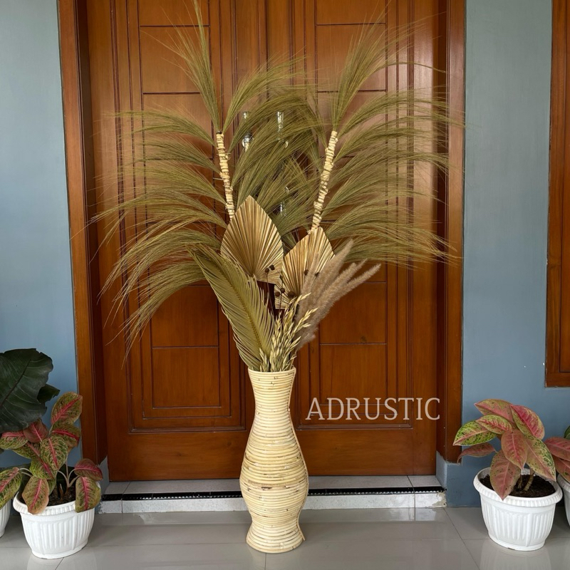 Jual Paket bunga kering aesthetic + vas rotan model guci | Shopee Indonesia