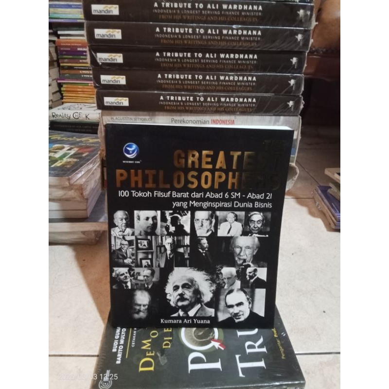 Jual ORIGINAL BARU BUKU THE GREATEST PHILOSOPHERS 100 TOKOH FILSUF ...