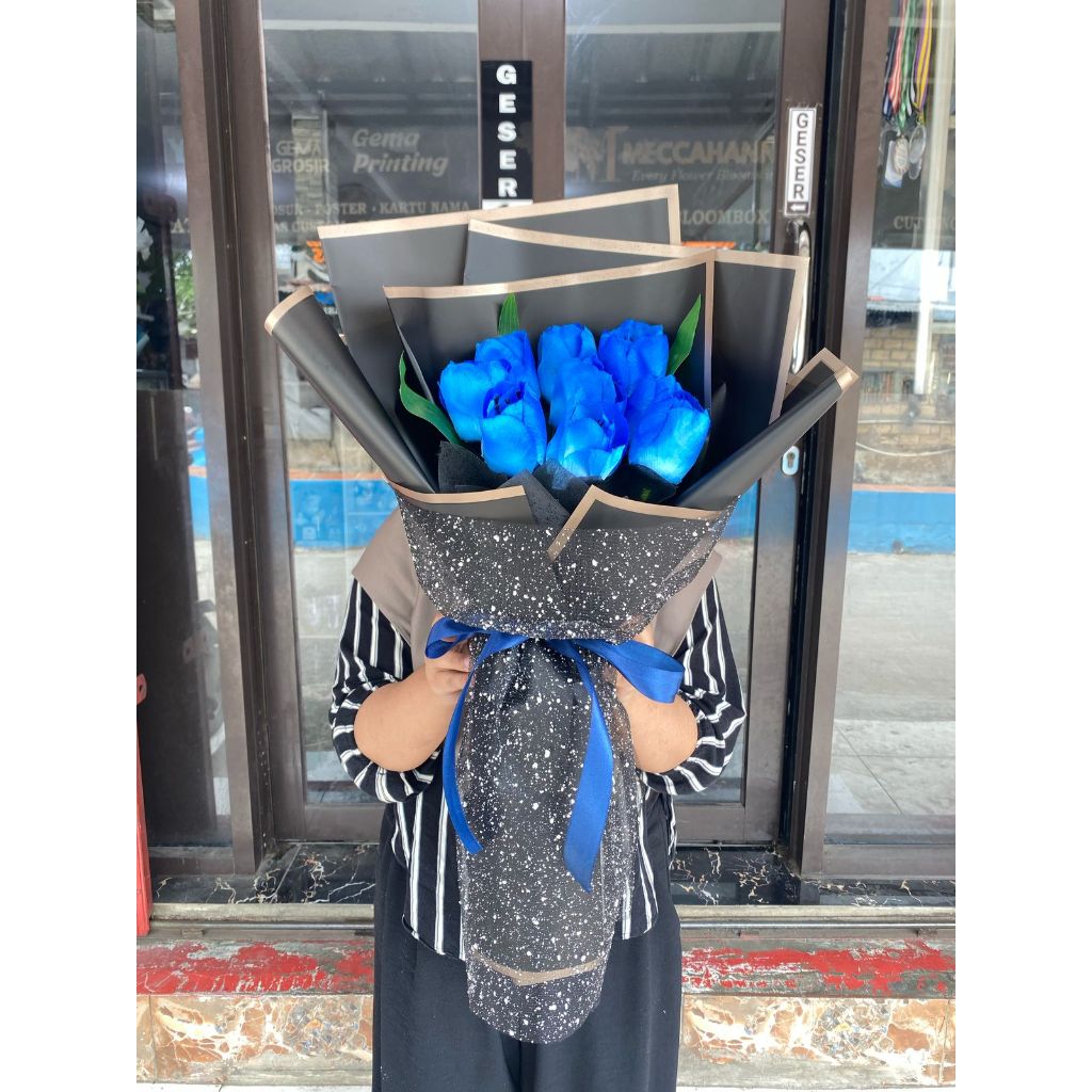Jual Buket bouquet bucket Bunga Artificial flower Type Tulip – Untuk ...