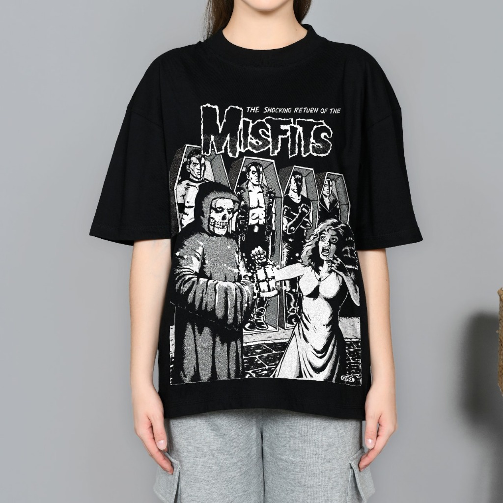 Jual OVERSIZED T-Shirt GVRL " MISFITS " | Kaos Oversize Unisex | Cotton ...