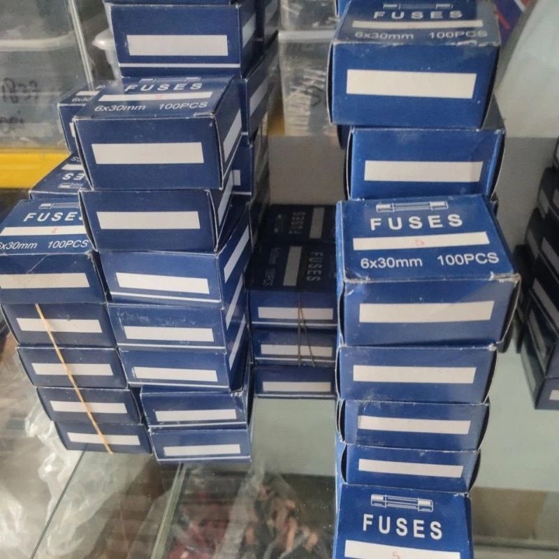 Jual fuse kaca besar isi 100 pcs 1a 2a 3a 5a 10a 15a 20a 30a perkotak ...