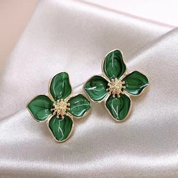 Jual Anting Anti Karat Bunga Petunia Model Korea Terbaru Cantik Bagus ...