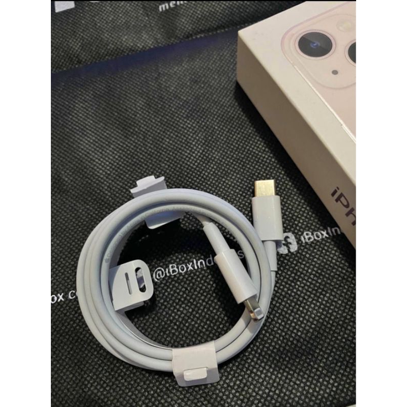 Jual Kabel cas type C to lightning original | Shopee Indonesia