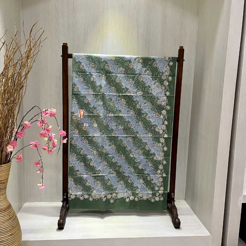 Jual Batik Tulis Motif Sisik Ikan dan Flora by Rose Star | Shopee Indonesia